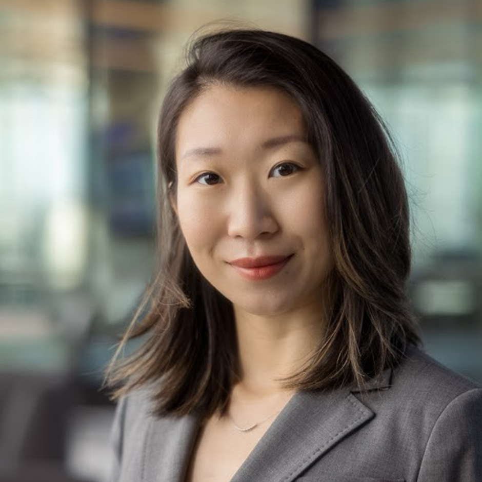 Brenda Luo, Corporate Attorney, New York